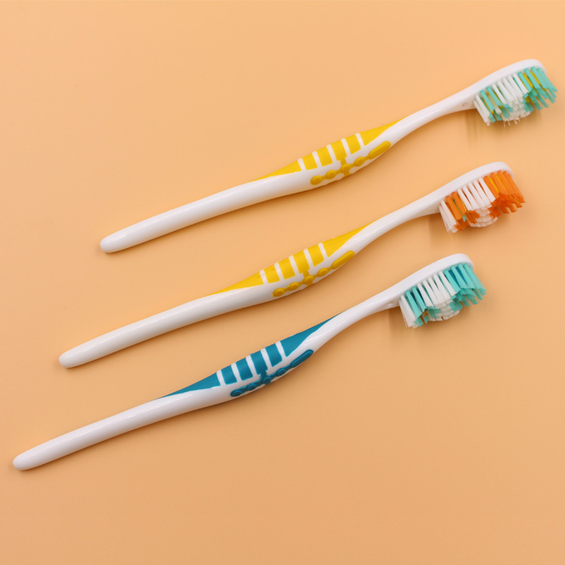 Rubber Tips Exotic Adult Toothbrush - Buy Toothbrush, Adult Toothbrush ...