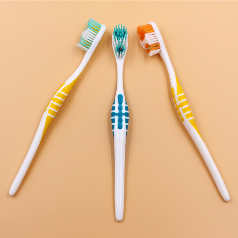 Rubber Tips Exotic Adult Toothbrush - Buy Toothbrush, Adult Toothbrush ...